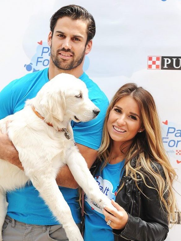 20 Celebrities Who Own Golden Retrievers - Page 4 of 7 - The Dogman